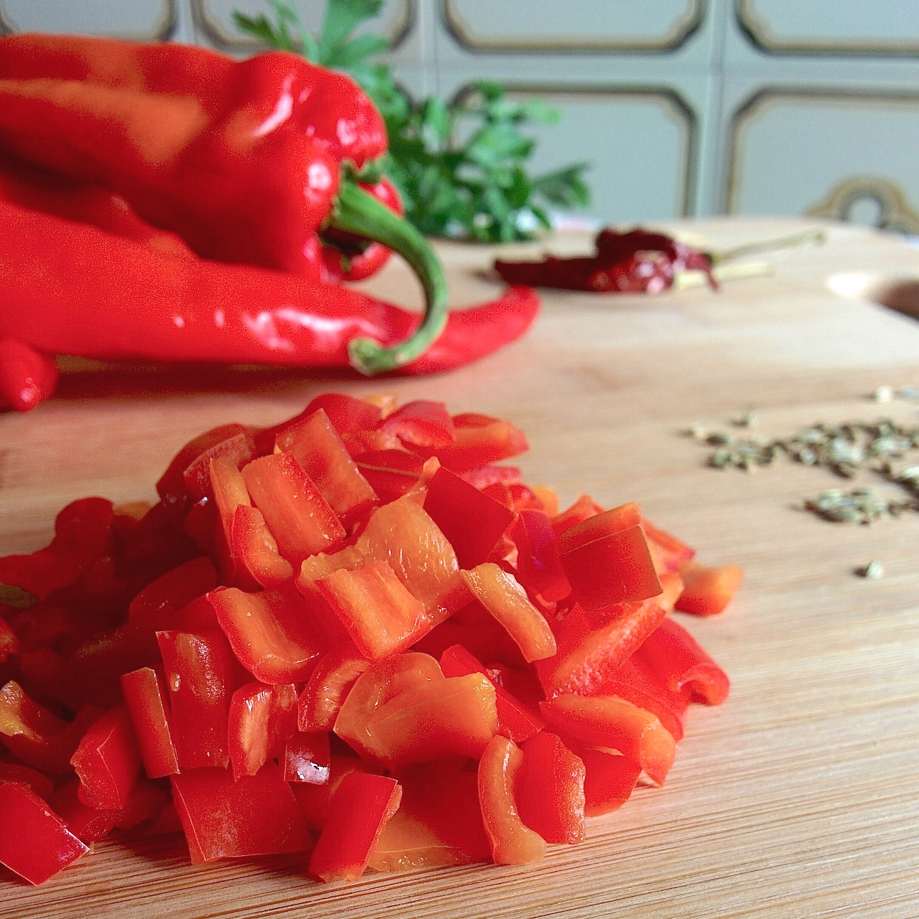 Composta Bull Horn Peppers | Free Vegan Meal Planning | Veahero