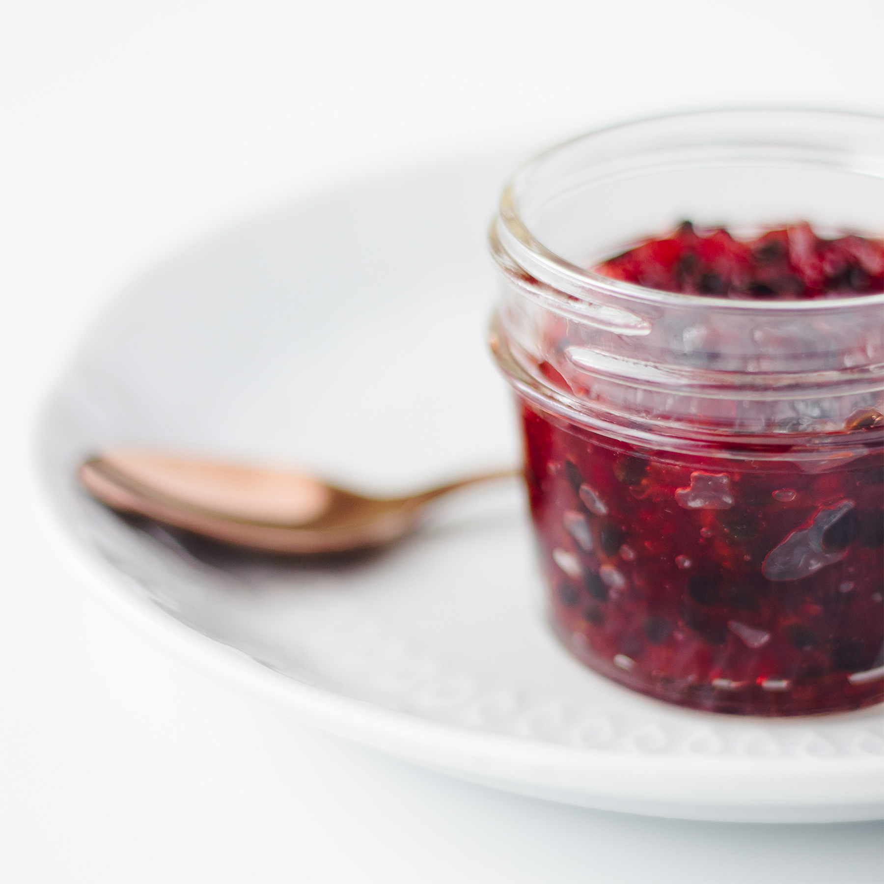 Granadilla Honey Jam | Free 7 Day Vegan Meal Plan | Veahero