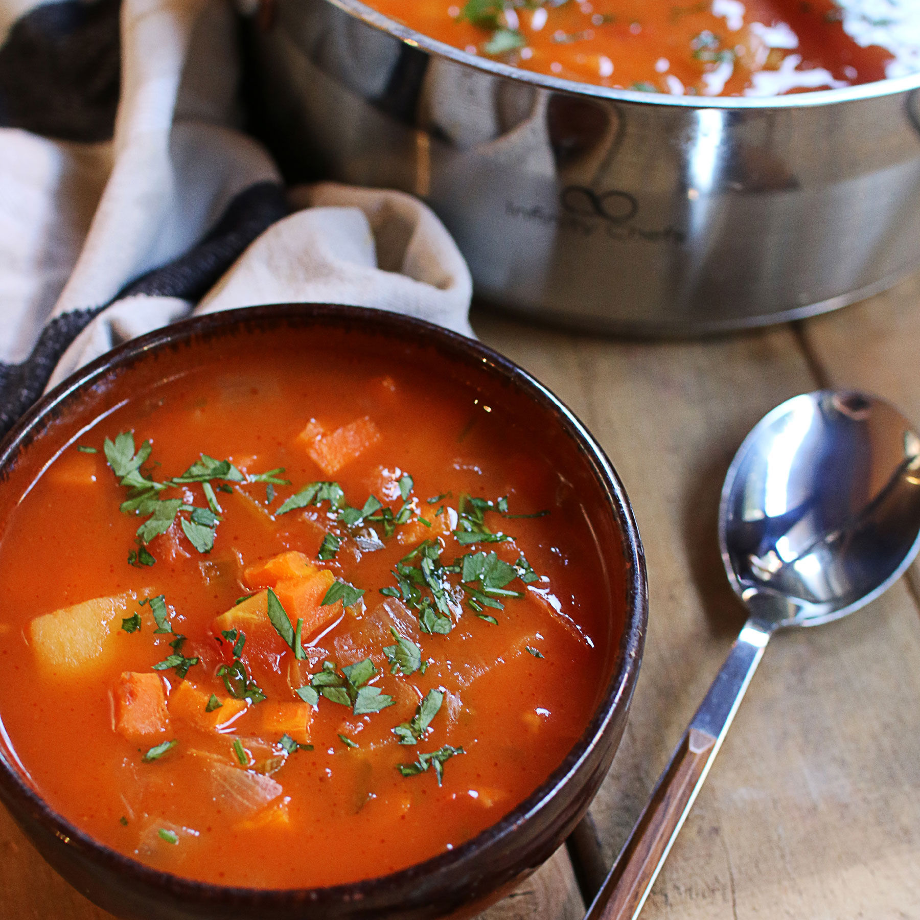 Hearty Mixed Vegetable Soup | Free 7 Day Vegan Meal Plan | Veahero
