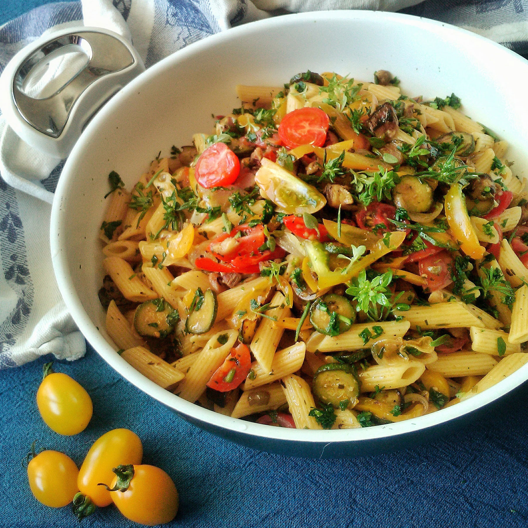 Rustic Summer Vegetable Pasta | Free Vegan Meal Plans | Veahero
